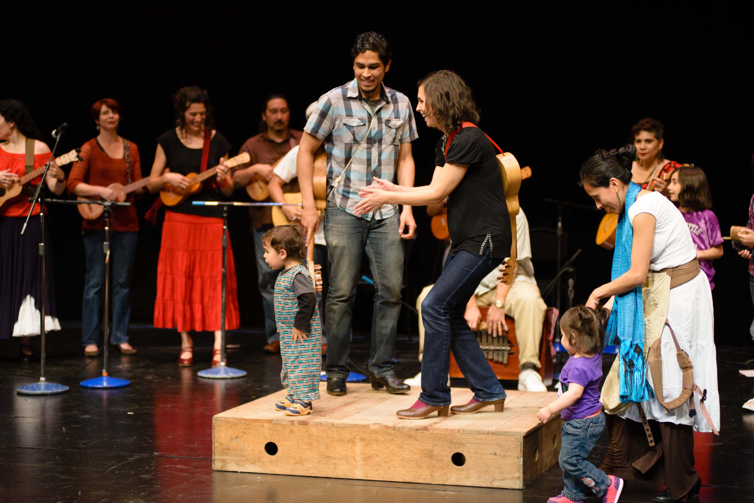 MÁS en el NW Folklife Festival 2014 – Movimiento Afrolatino Seattle
